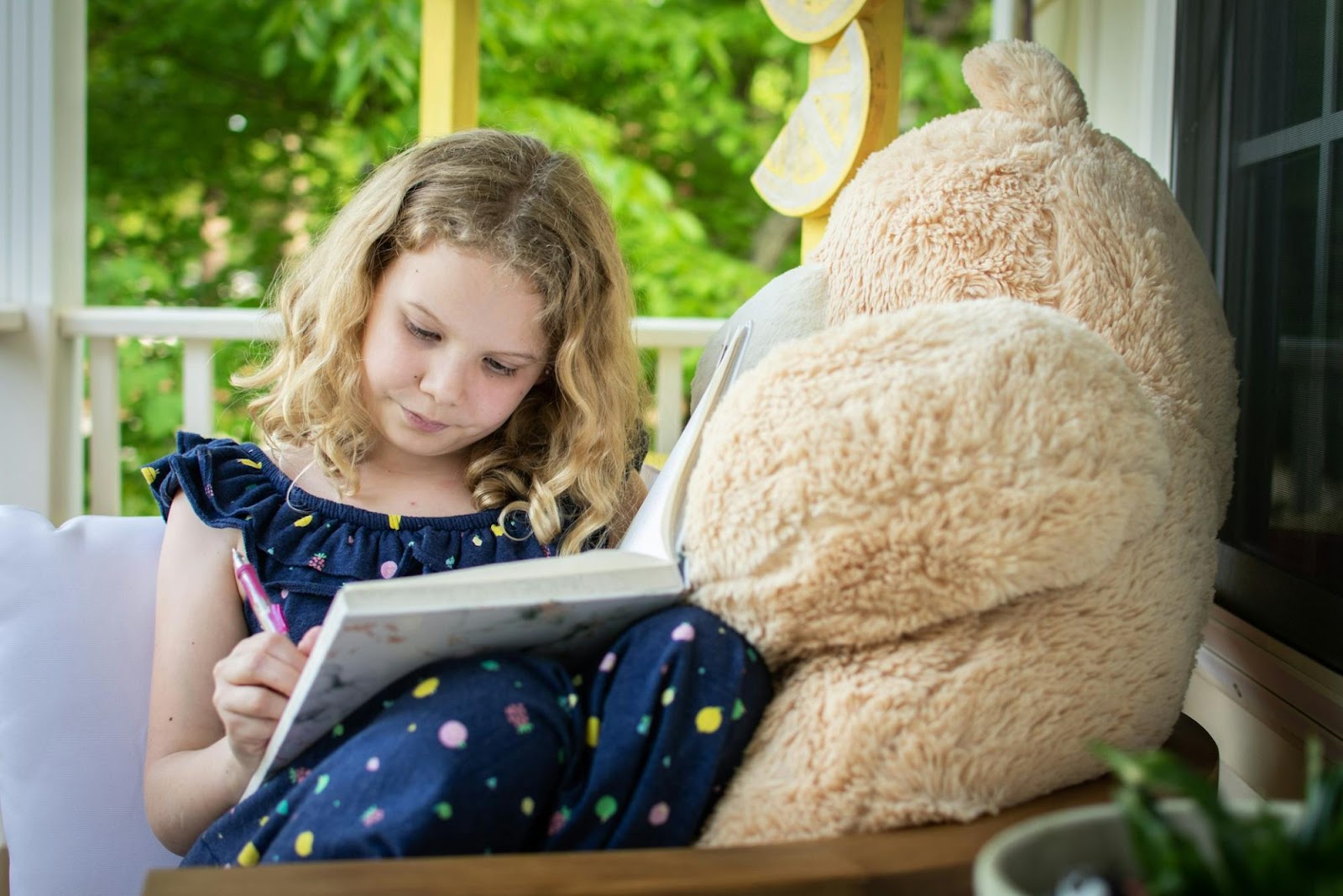 Discover These Fun, Creative Writing Projects For Kids