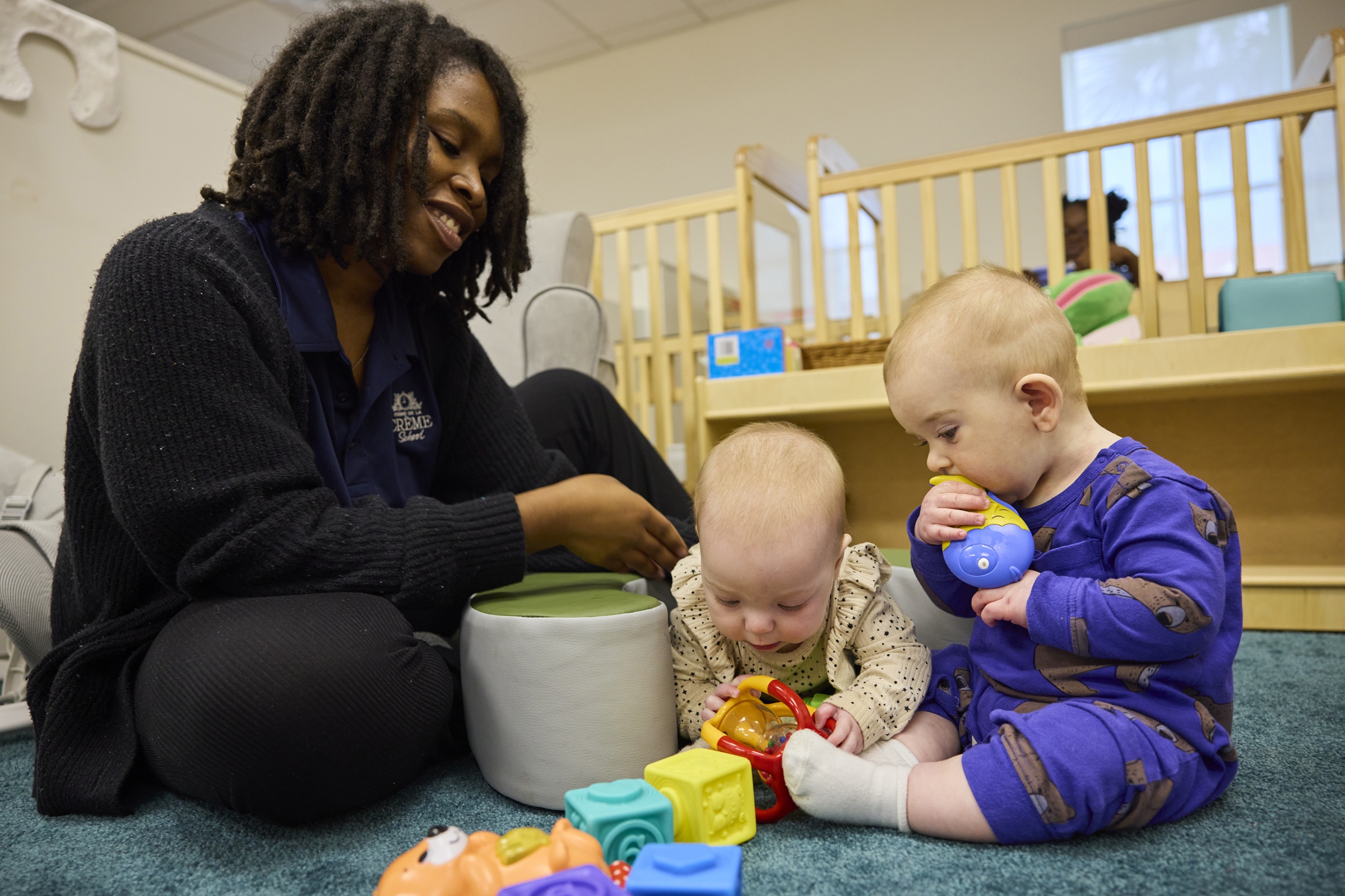 Mommy-and-Me Moves: Playful Routines to Strengthen Balance and Bonding ...